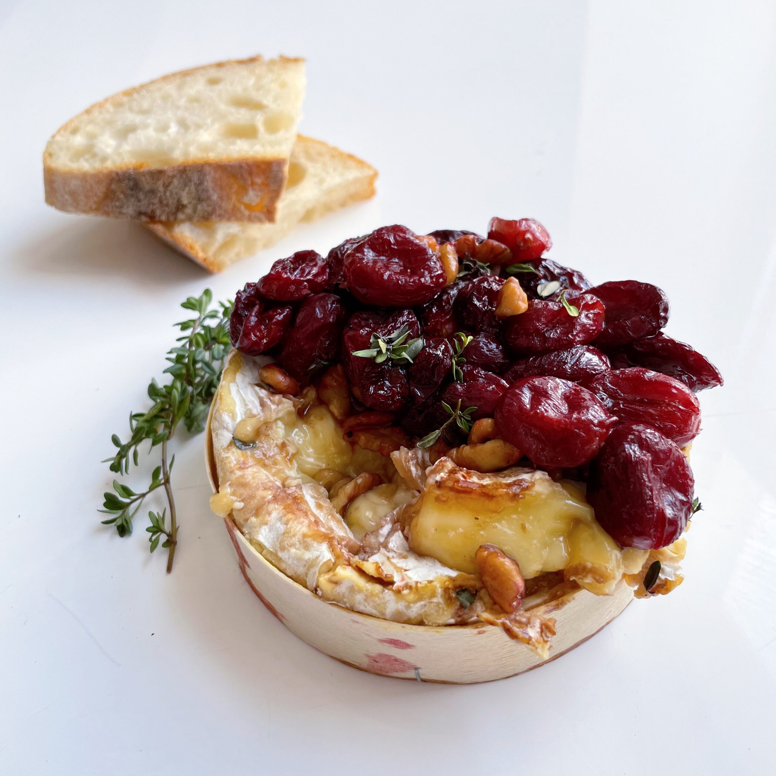 Baked Camembert With Balsamic-Roasted Grapes - Prep + Rally